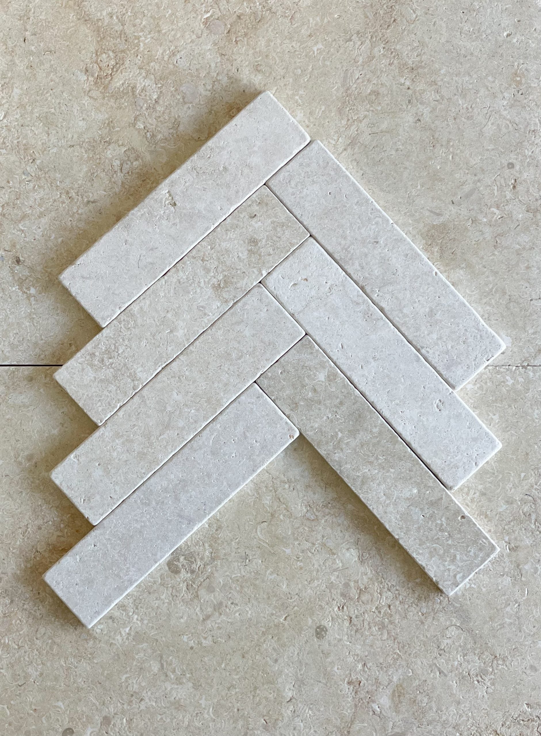 CREMA TUMBLED LIMESTONE LONG SUBWAY – Graystone Tile & Design Studio